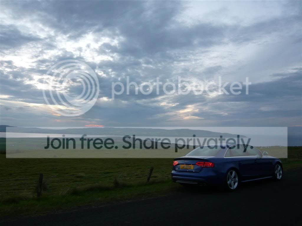 Few S4 shots, Sepang Blue.